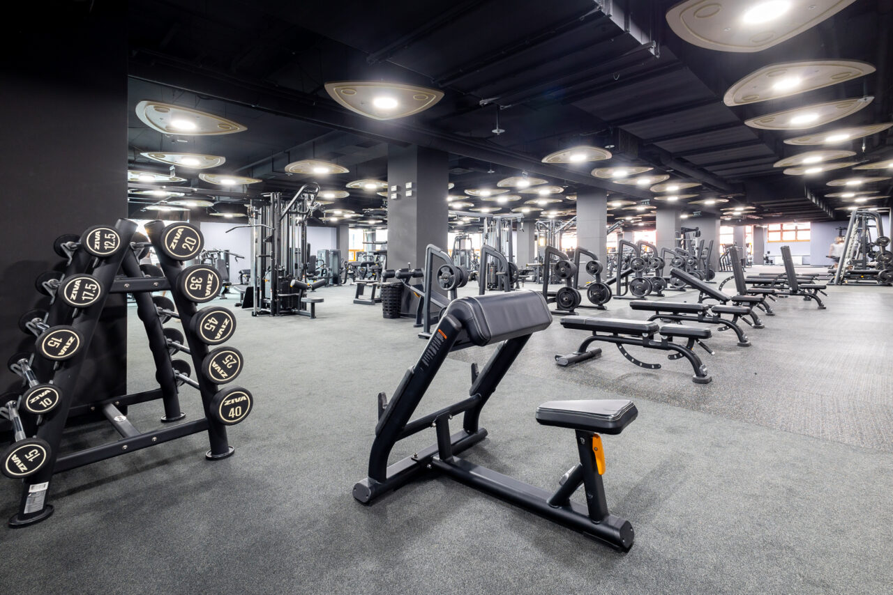 MAX FITNESS - OC Lužiny